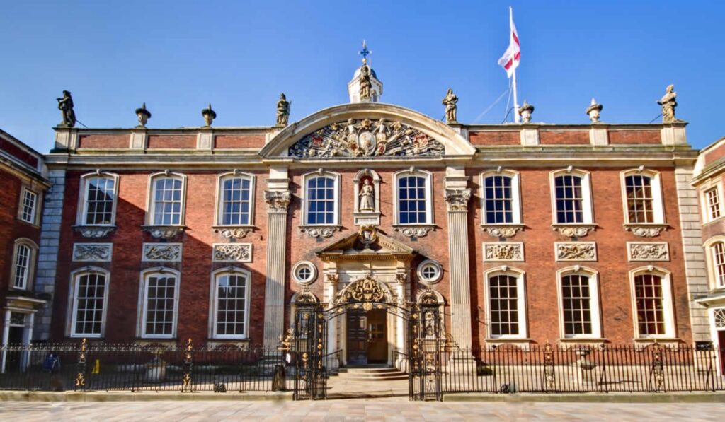 Worcester Tourist Information - Worcester Tourist Information Centre